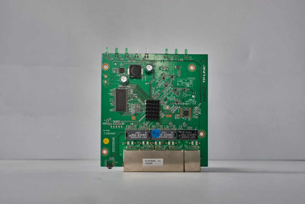 HOW TO BUILD PROTOTYPE ELECTRONIC CIRCUITS - Shenzhen Omni Pcb ...